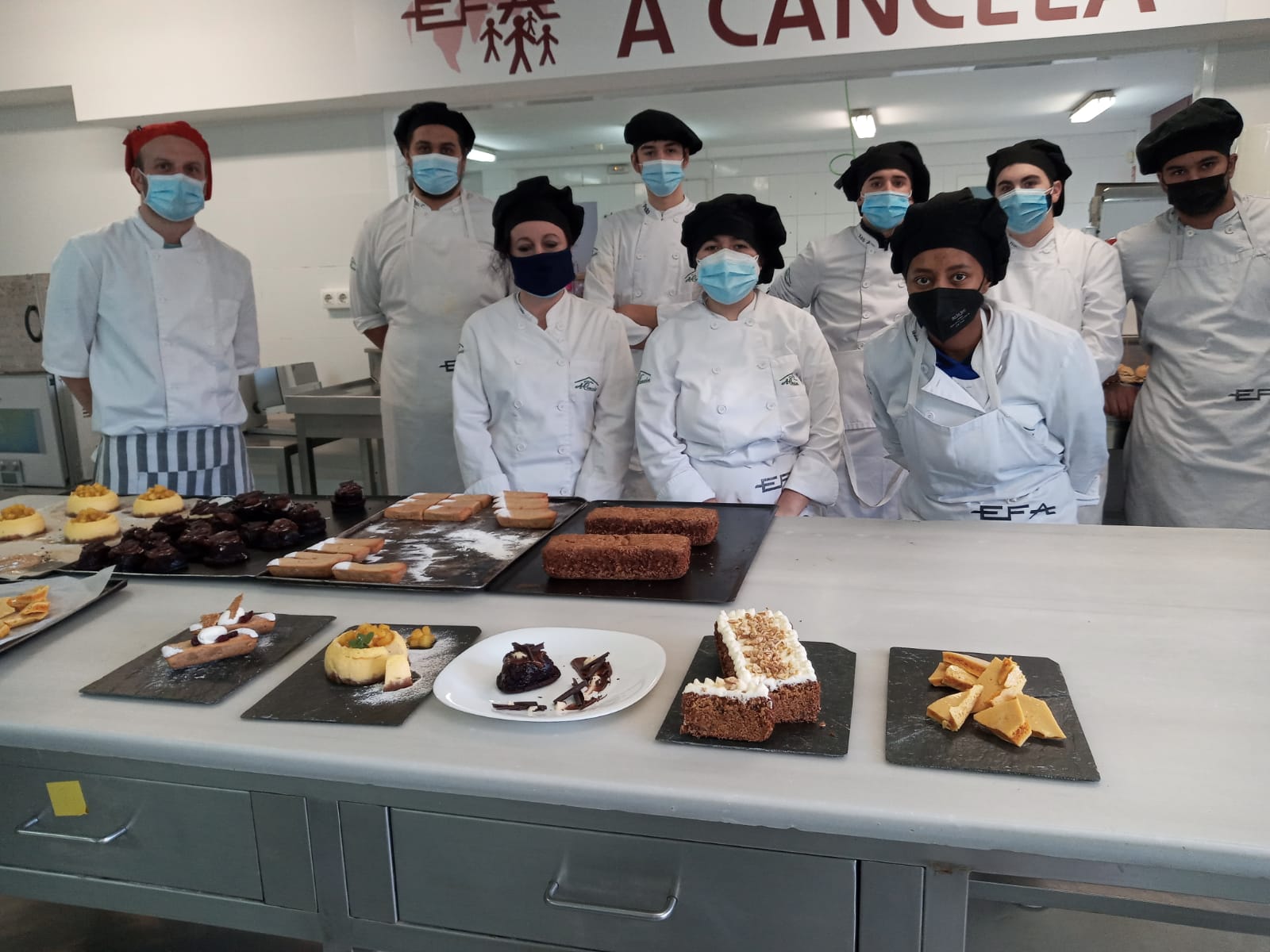 Os alumnos de 2°de Panadería, pastelería e confitería han asistido a ...